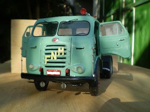 Oficina Aberta - Miniatura de FNM D 11.000 Personalizada